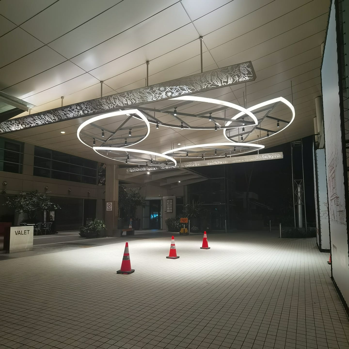 Shopping Mall Drop Off Lobby